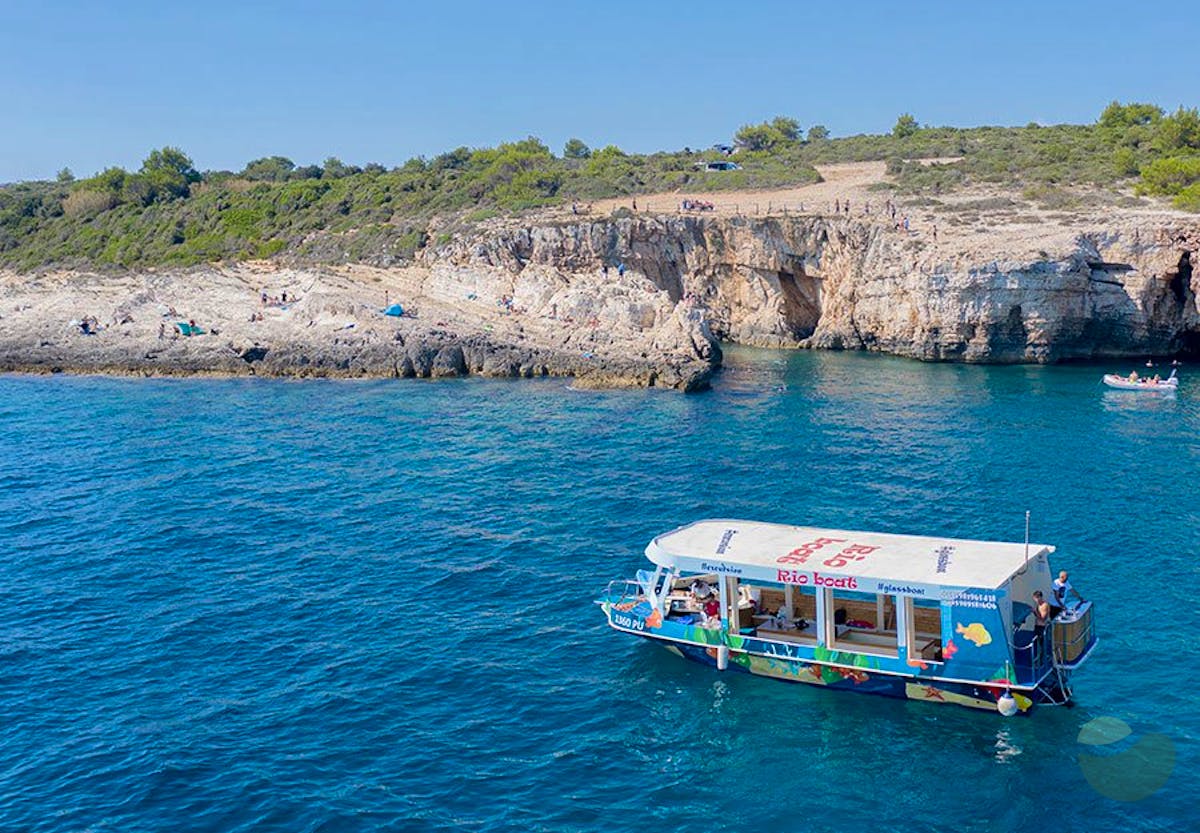 Pula Glass Boat Tour: Discover The Charming - Authland