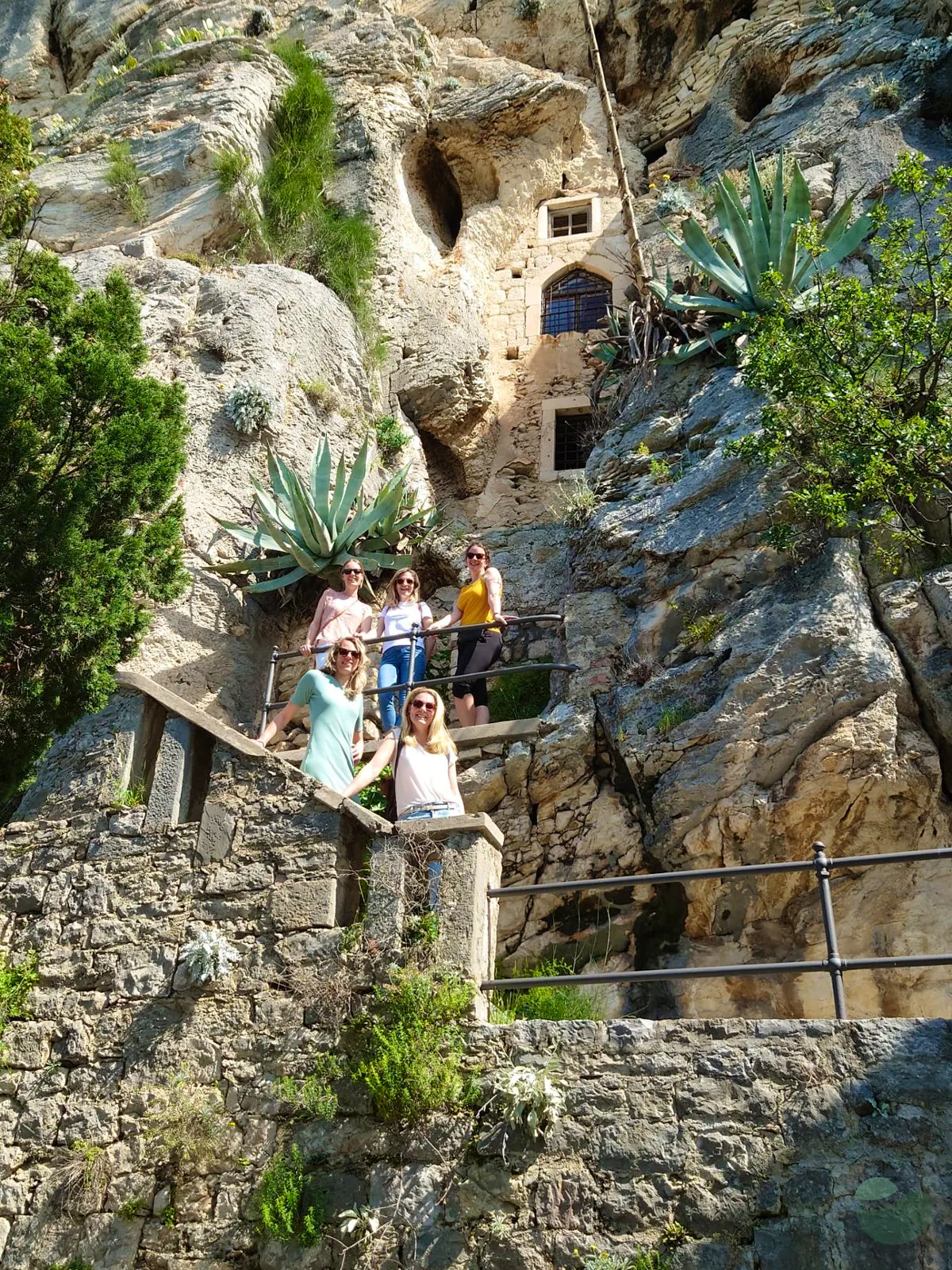 Discover Hidden Gems On Marjan Park Hiking Tour - Authland
